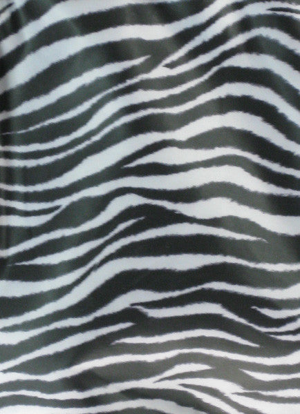 Plus Size Salon Styling Jacket In Zebra Print – WennerWear